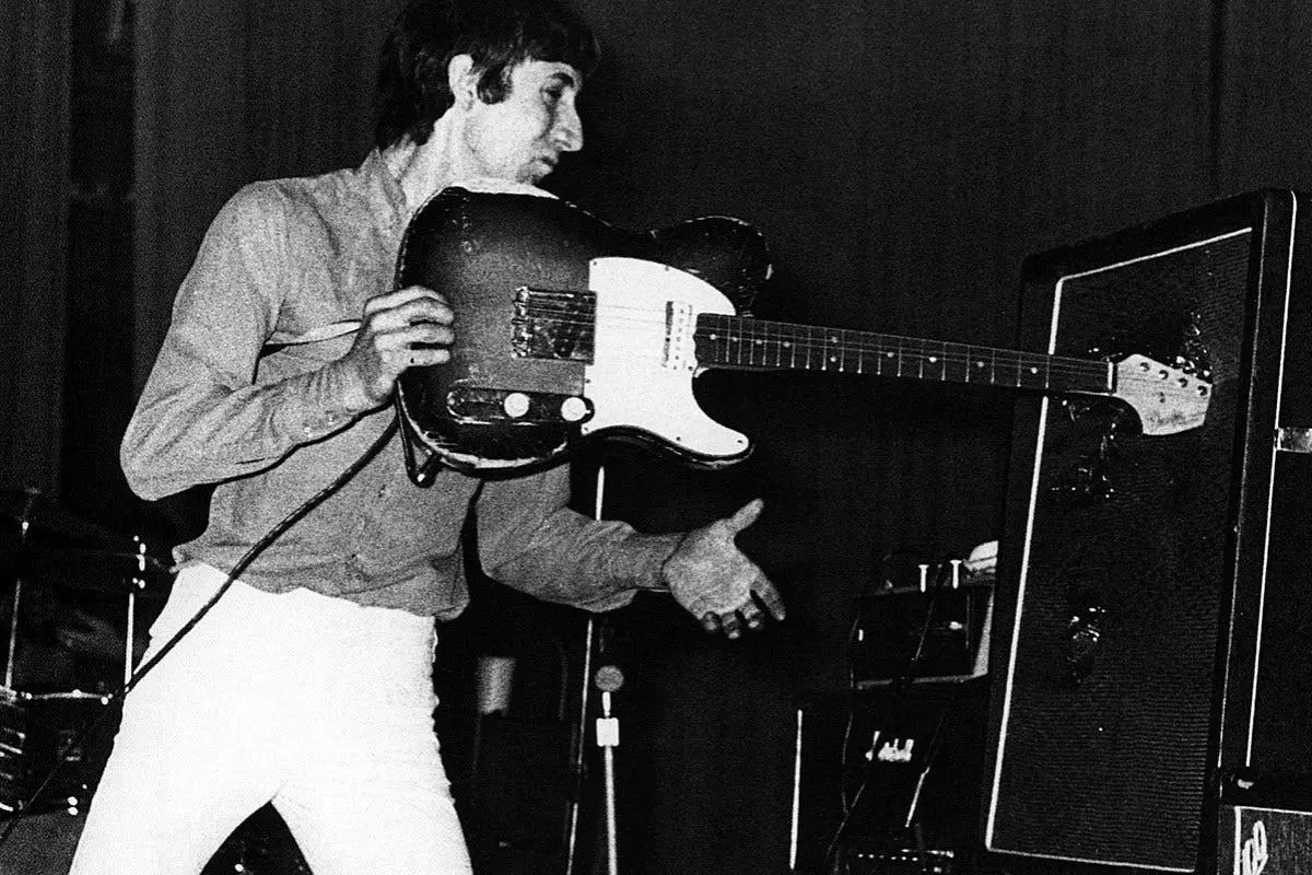 Pete Townshend’s Windmill: The Loudest “Rhythm Trick” in Rock History ...